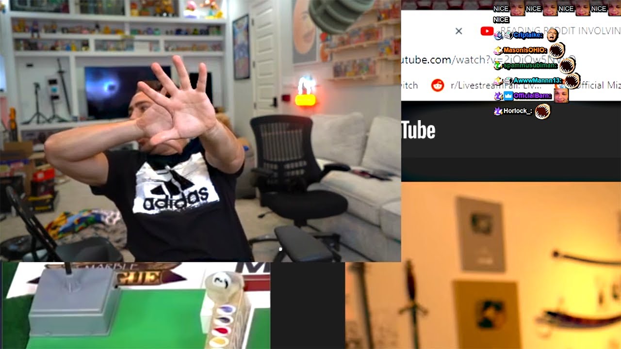 Pokimane Calls Mizkif whilst she's on the Toilet... - YouTube