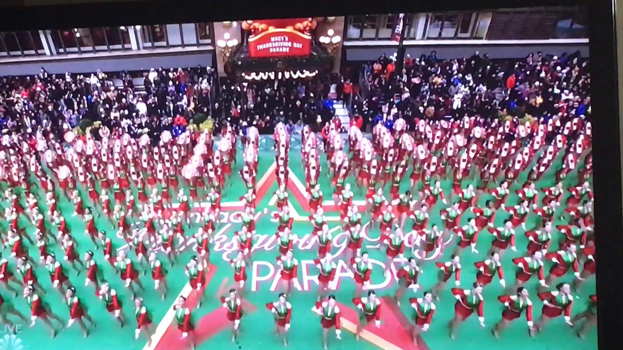 2019 Macy's Thanksgiving Day Parade - Spirit Of America Dance Stars ...