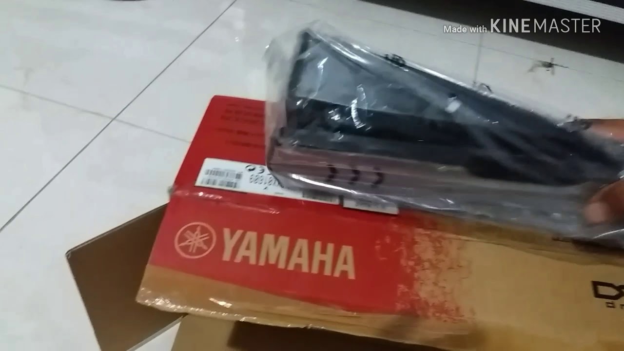 Unboxing Yamaha HH40 - YouTube