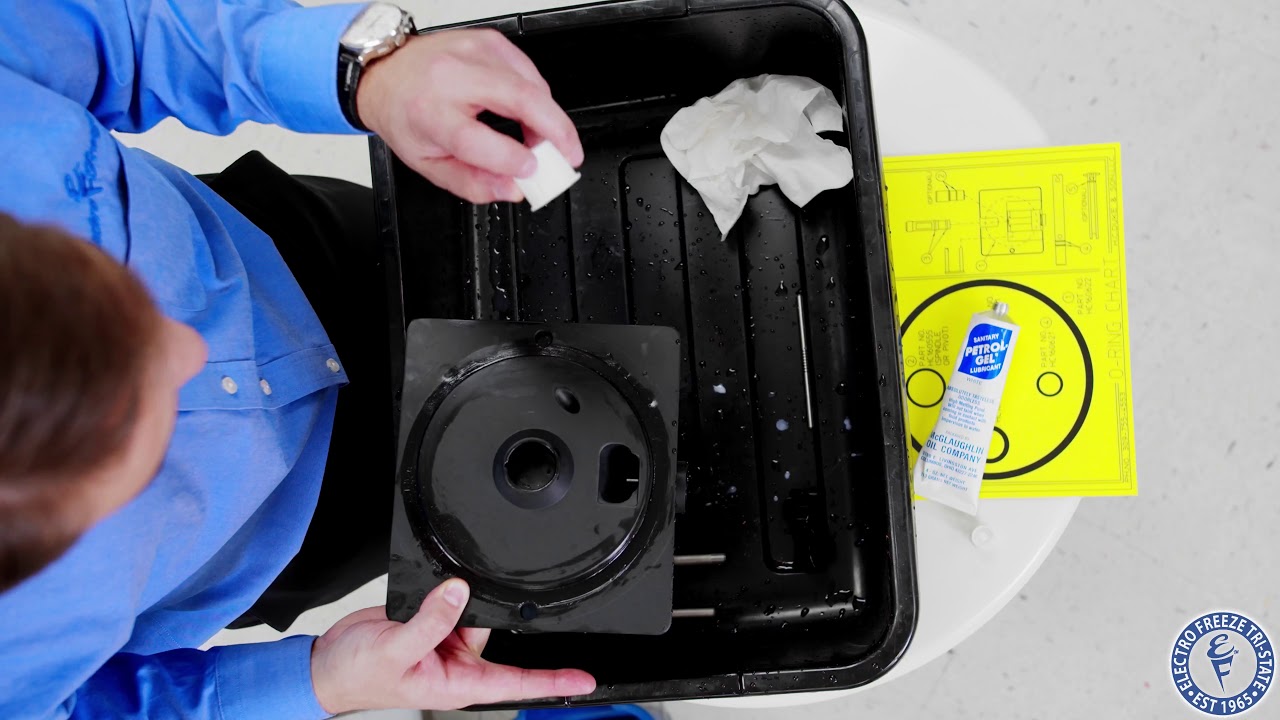 Electro Freeze CS-700 - 4. Lubrication and Reassembly - YouTube