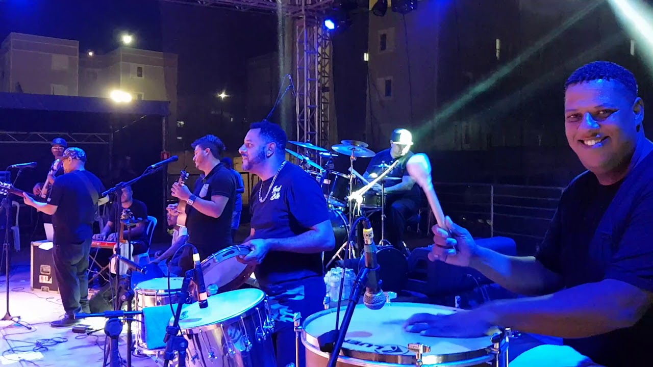 MARCIO ART E BANDA - YouTube