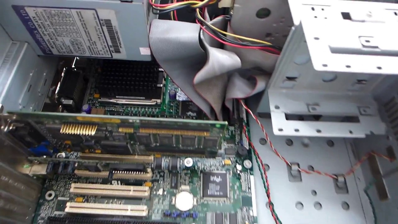 TriGem DreamSys 2000 Pentium Pro Workstation Demonstration - YouTube