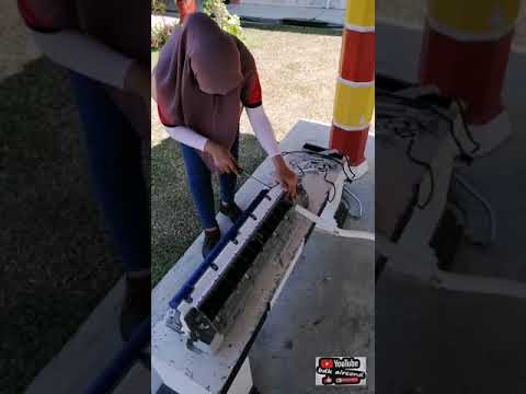 Awek cun servis aircond, tak pakai canvas lagi bersih