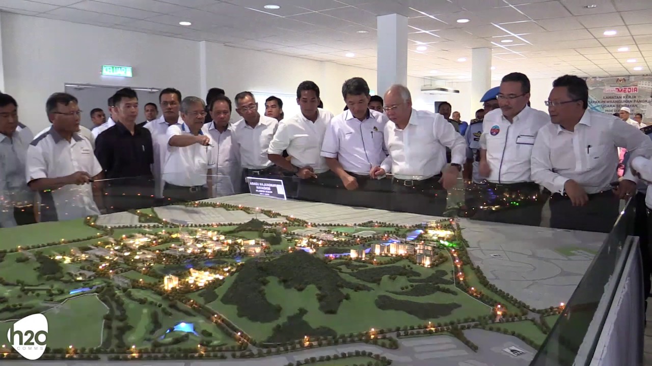 Lawatan YAB Perdana Menteri ke PU Sendayan - 13 April 2017 - YouTube