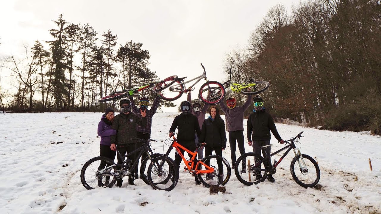 1. Snow Dual Punk Race - YouTube