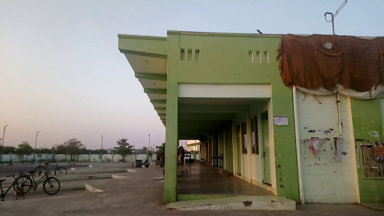 Illuppur bus stand - YouTube