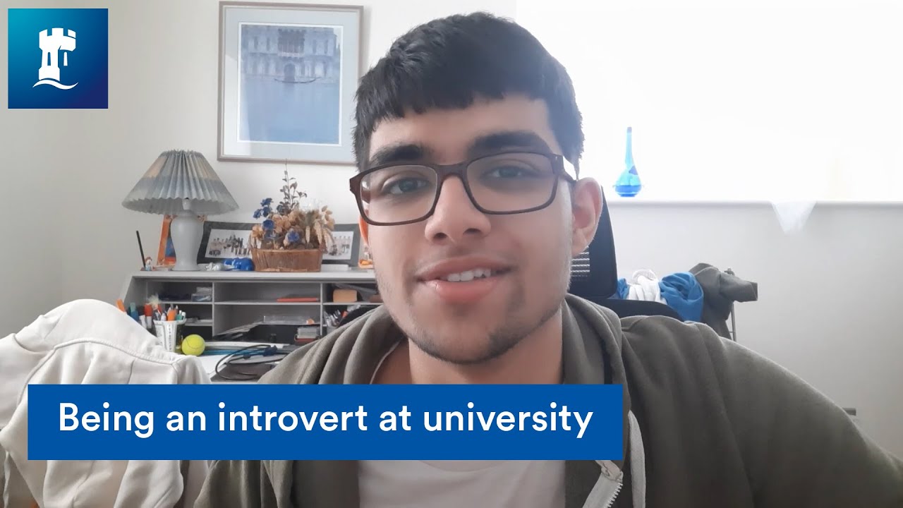 Being an introvert at university - YouTube