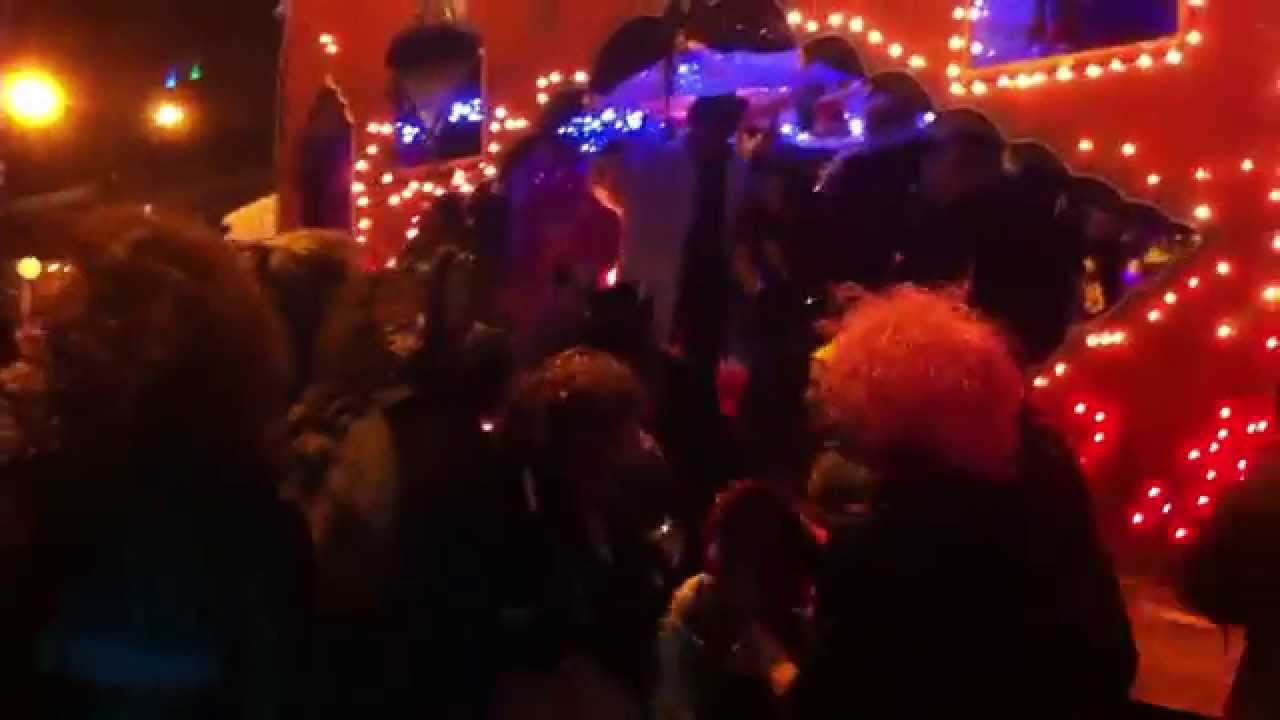 Parade in Toulouse 2015 - YouTube