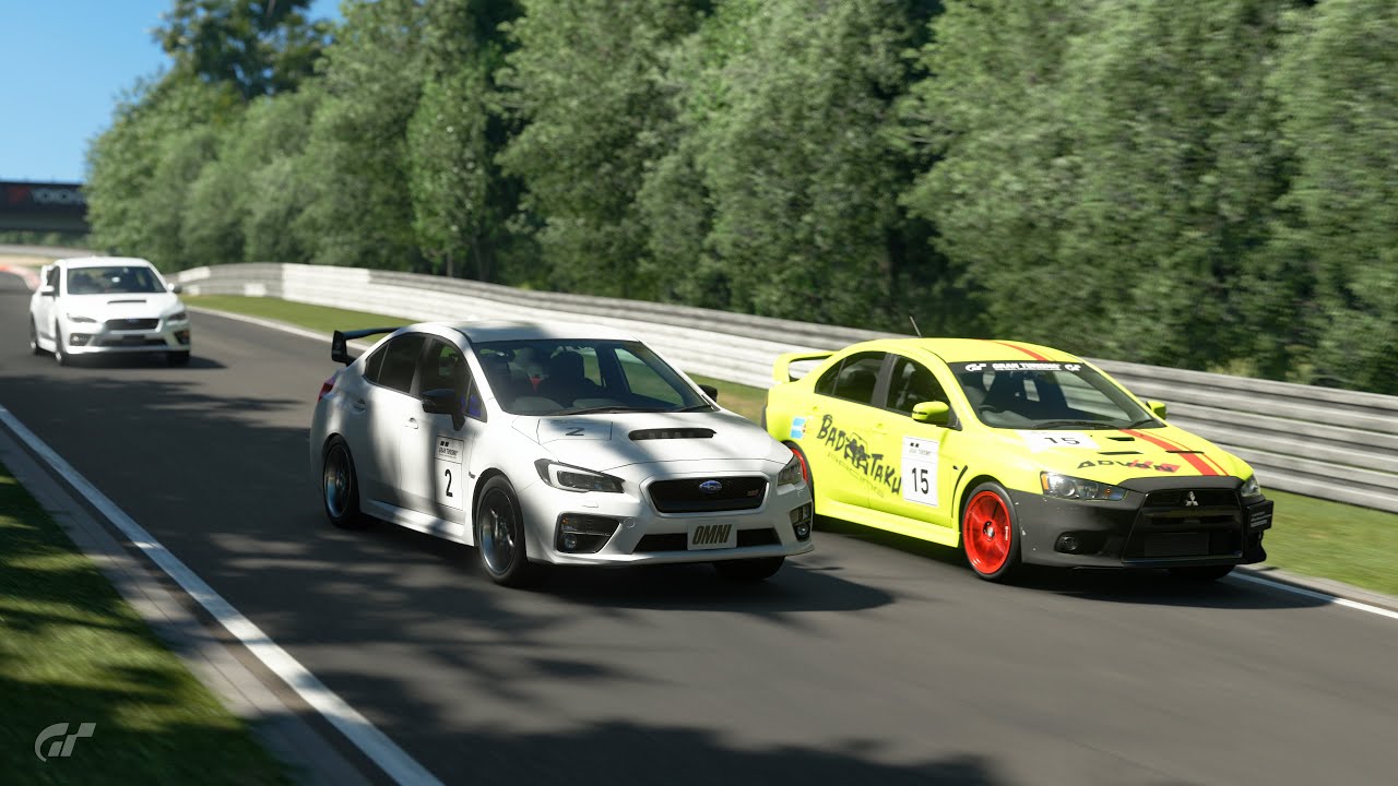 Intense #GTSport race in GT League - YouTube