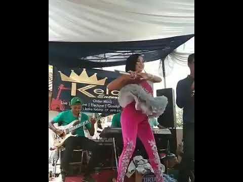 GOYANG NGANGKANG BIKIN TEGANG... LAGI VIRAL BRO,,,.. BIDUAN GOYANG NGANGKANG.