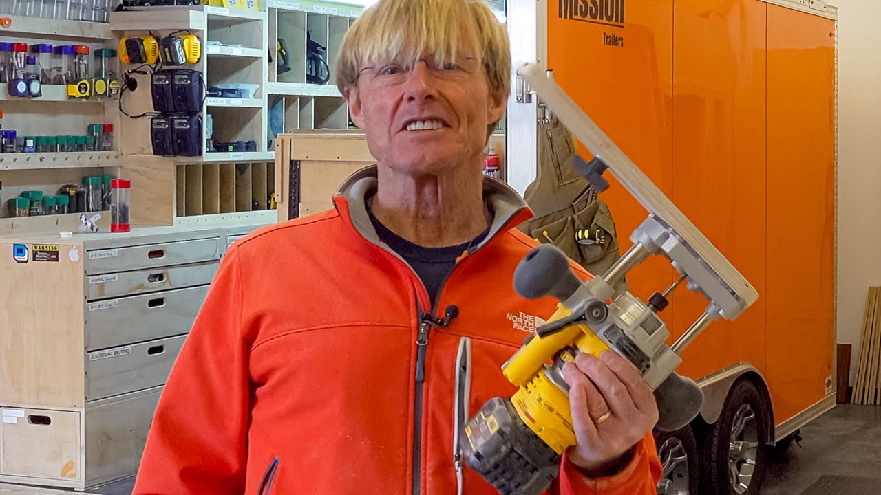 How to make a circle cutter for your router - YouTube