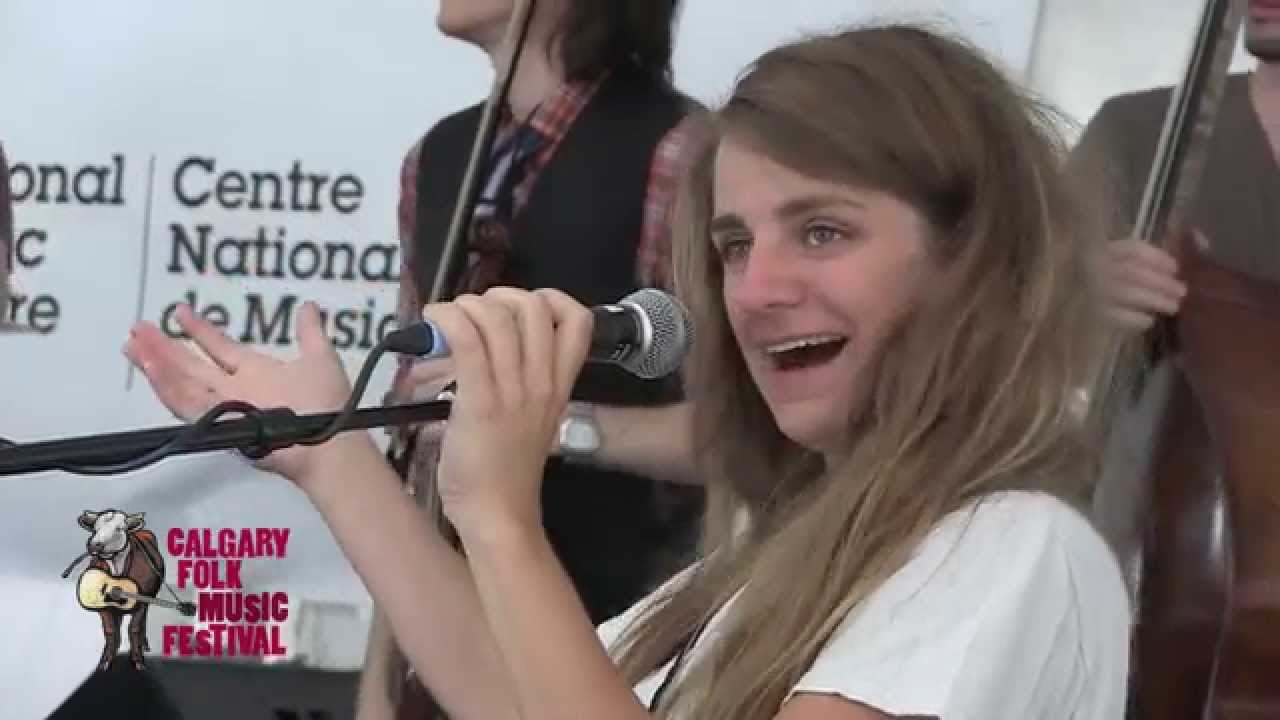 An Interview with Stephanie Nilles - Calgary Folk Music Festival 2014 ...