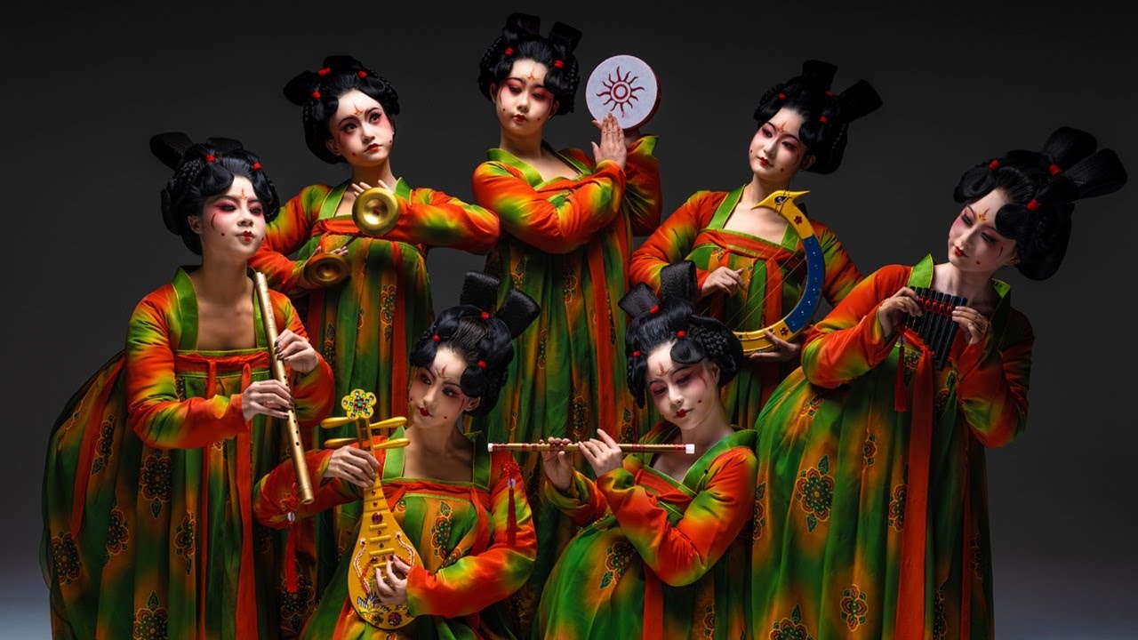 Live: Celebrate the revival of Hanfu, China's traditional clothing ...