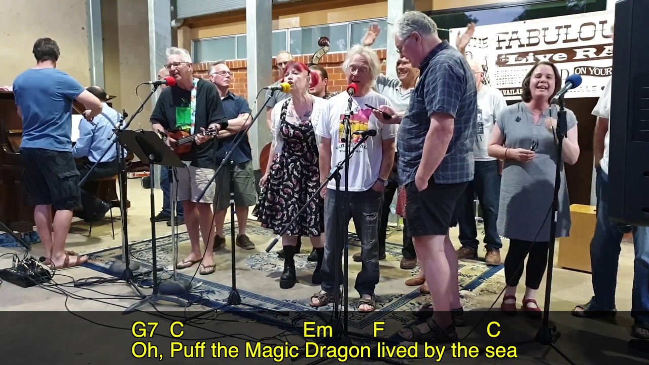 Puff the Magic Dragon (sing along) - YouTube