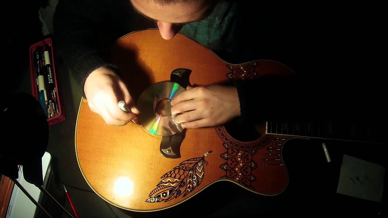 Decorating my guitar - YouTube