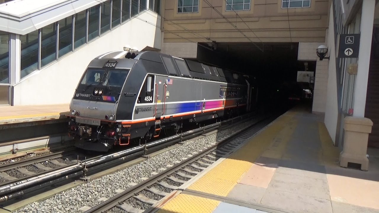 Assorted Trains at Secaucus Junction 5/10/17 - YouTube