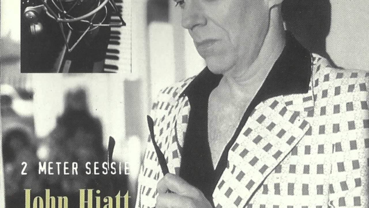 John Hiatt: "Walk On (Acoustic Version)" (from "Pirate Radio" EP) - YouTube