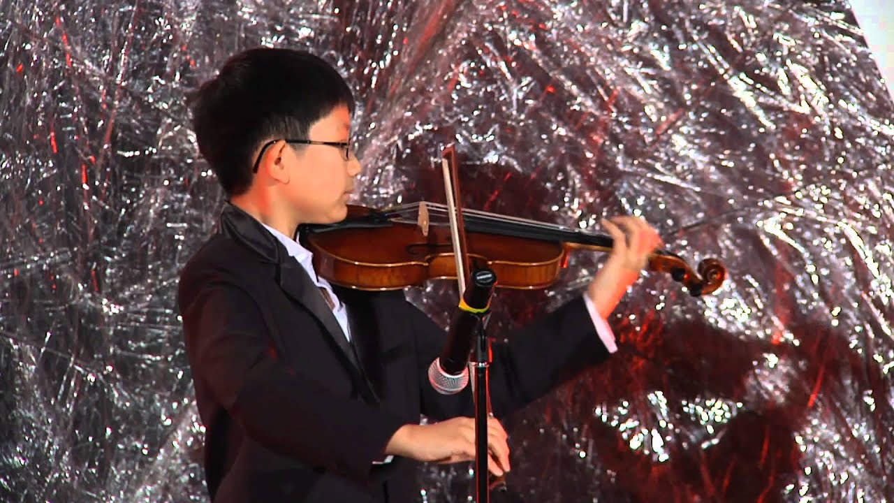 Daniel Cho | TEDxOaklandUniversity - YouTube