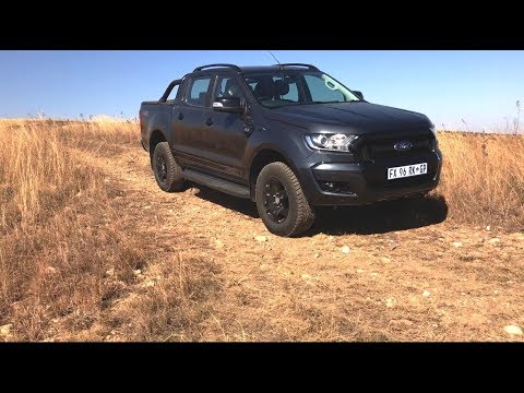 Car Review: Ford Ranger FX4 vs Mazda BT50 2017 - YouTube