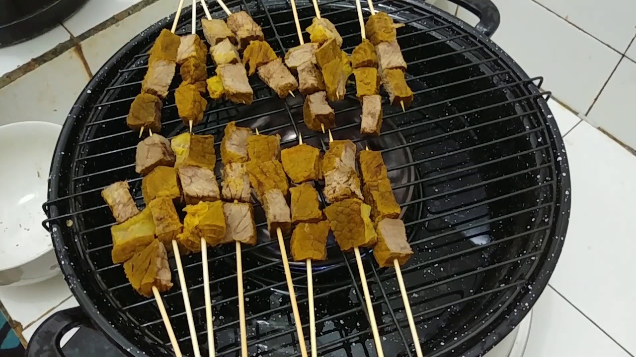 COBA SATE SAPI SATE PADANG WITH MAGIC ROASTER - YouTube