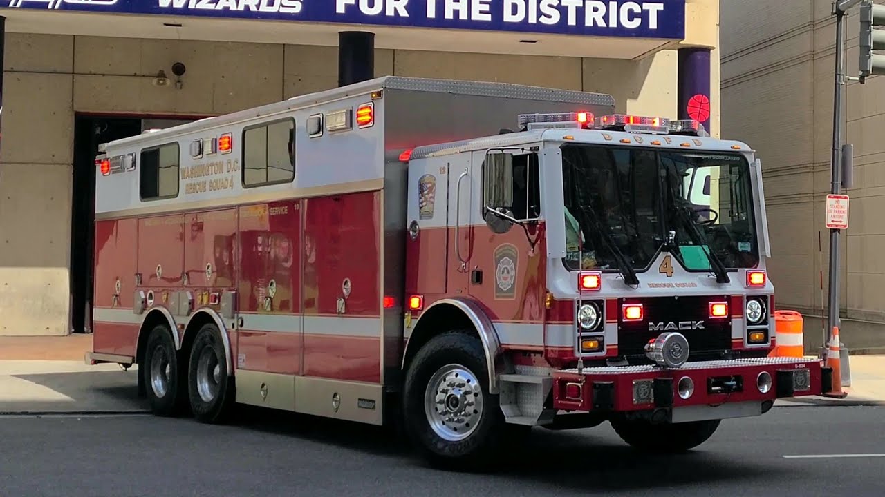 DCFD Rescue Squad 4 and Battalion Chief 6 Responding 8-14-2025 - YouTube