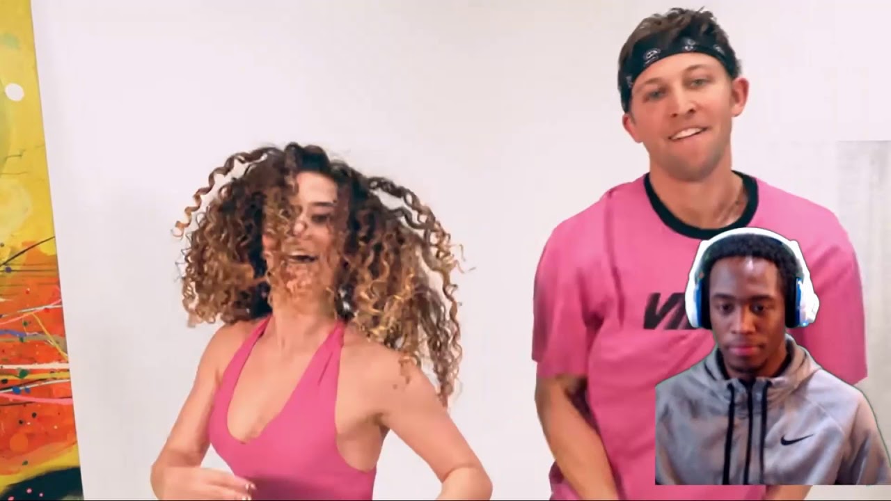 7 Rings - Ariana Grande Sofie Dossi & Matt Steffanina REaction. - YouTube