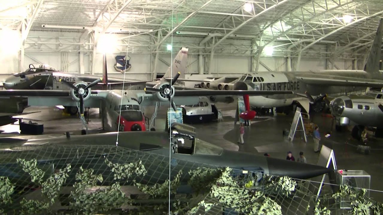 Hangar A Inside SAC museum Ashland, Nebraska Happy 4th of July - YouTube