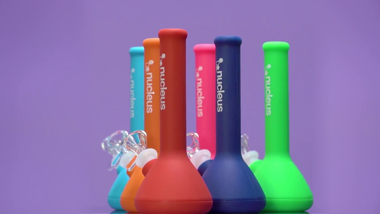 Look At The Unbreakable Bong (Silicone Water Glass) - YouTube