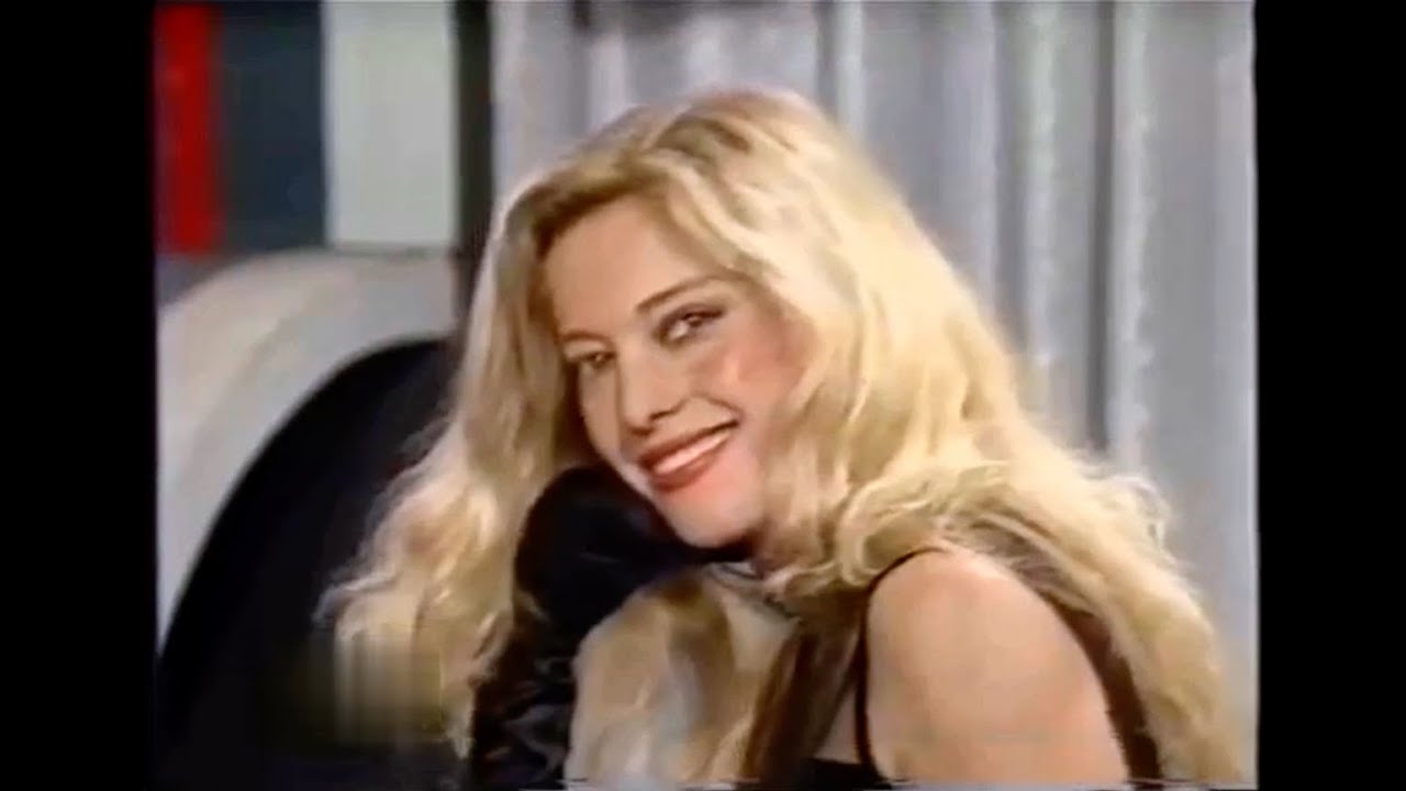 Moana Pozzi 'Rocky' 80s official video - YouTube