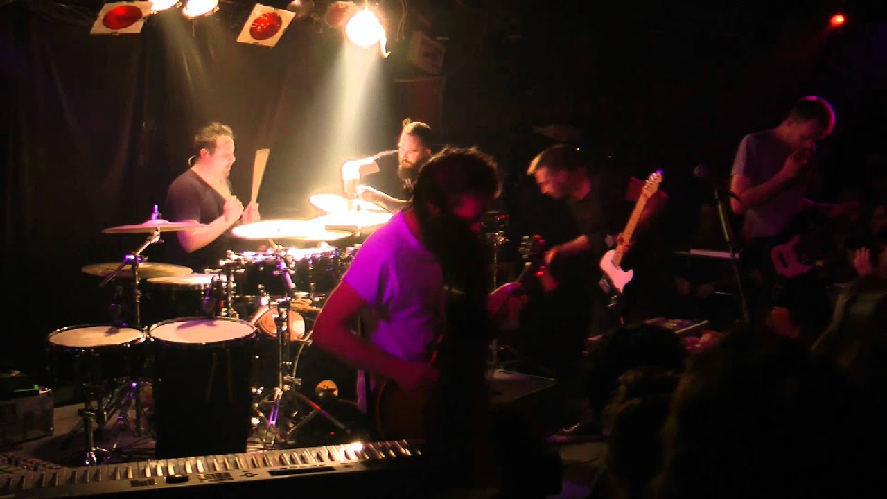 65daysofstatic - Dance dance dance + Piano Fights.Live @ An Club in Athens 31-3-2011.(HQ) - YouTube