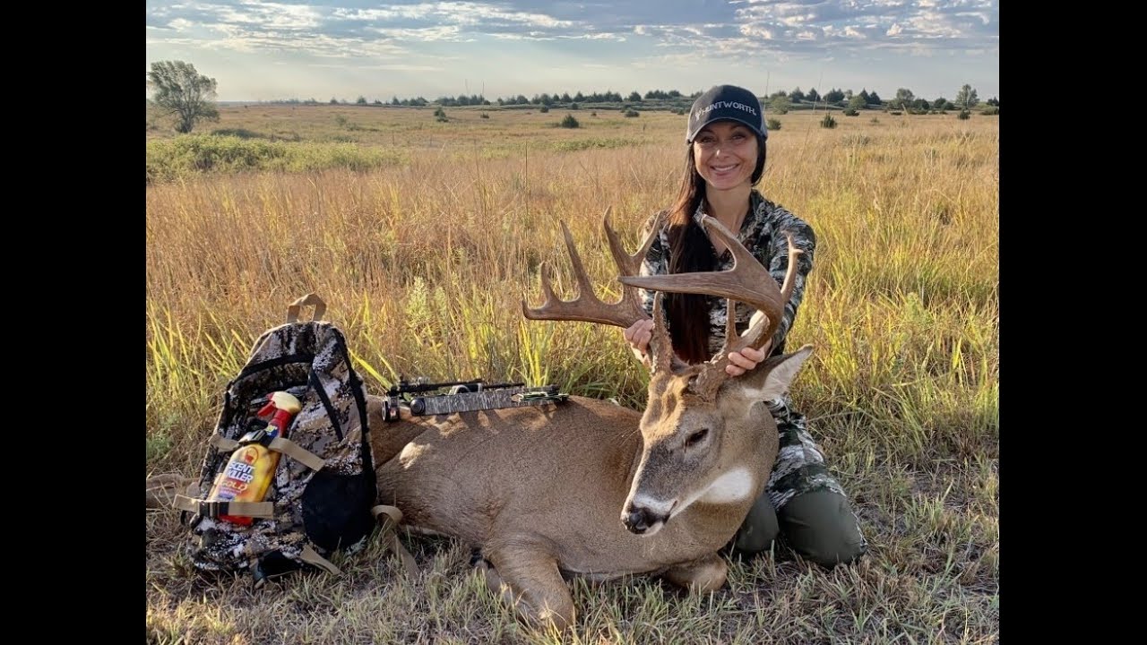 Kansas bow hunt 12 point buck - YouTube