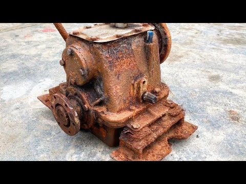 Restoration Gearbox Giant old | Reuse antique gearboxes | Rusty speed ...