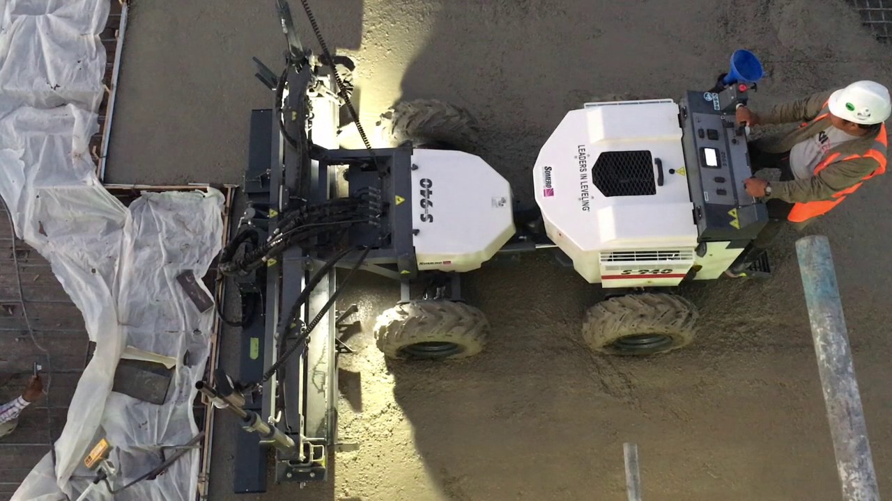 Somero S-940 laser screed - YouTube