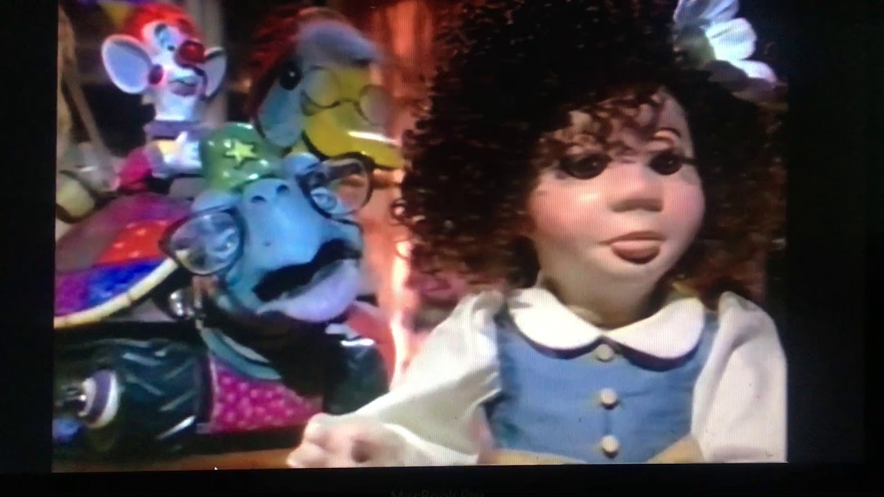 The Noddy Shop-"Someone To Be My Friend" - YouTube