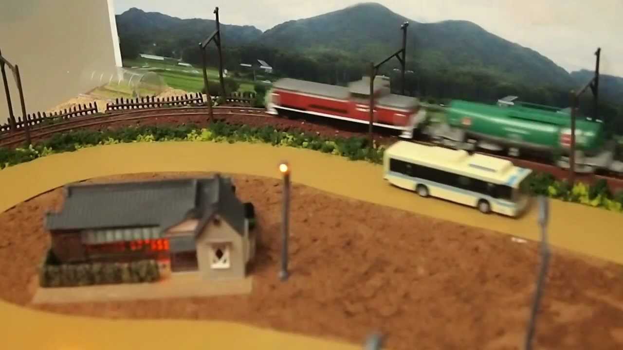 Kato CV1 + 走行巴士 Layout 初期形 - YouTube