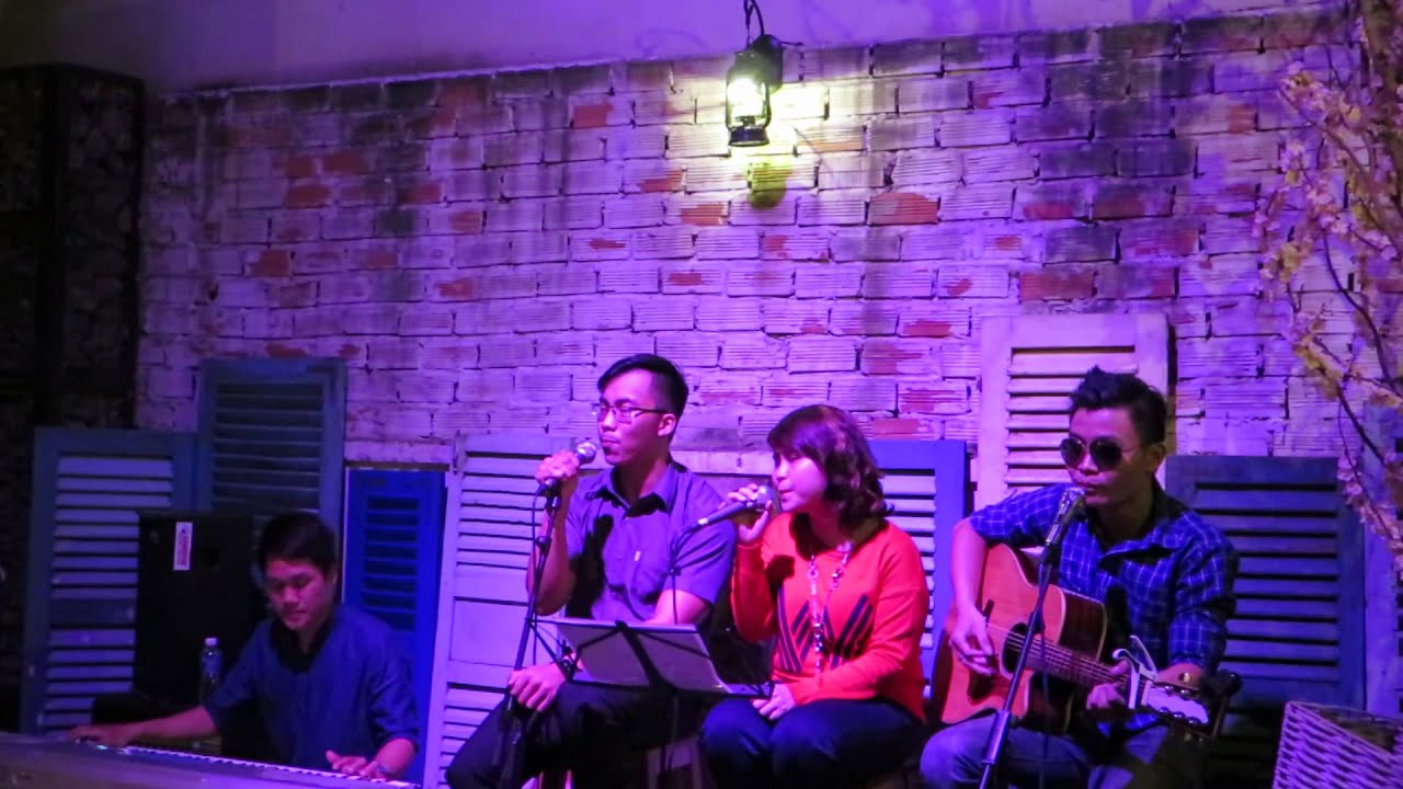 Question Mark Band - Just Give Me A Reason (Live at Cafe Xưởng ...