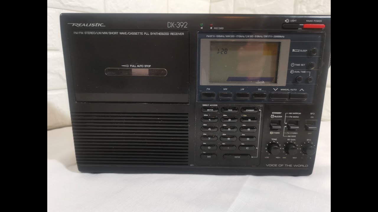 Realistic DX 392 FM Fm Stereo LW MW Short Wave Cassette PLL Synthesized ...