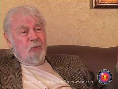 Preview of Interview with Bob Dean - YouTube