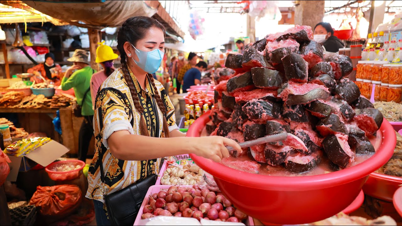 Market show - Buy pangasius fish past from the market - Pangasius fish ...