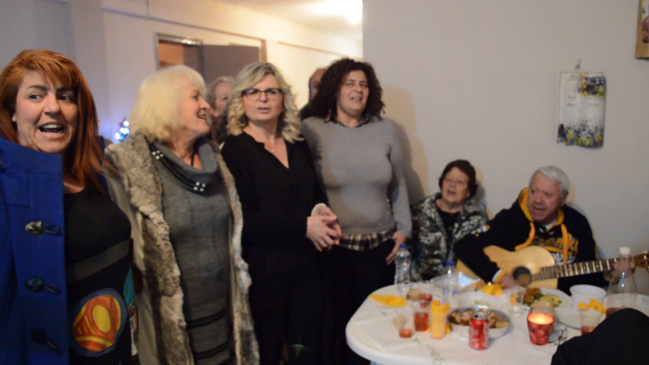 ΚΑΛΗ ΧΡΟΝΙΑ ΑΠΟ ΤΟΝ ΠΟΛΙΤΙΣΤΙΚΟ ΣΥΛΛΟΓΟ ΓΥΝΑΙΚΩΝ ΜΕΤΑΜΟΡΦΩΣΗΣ - YouTube