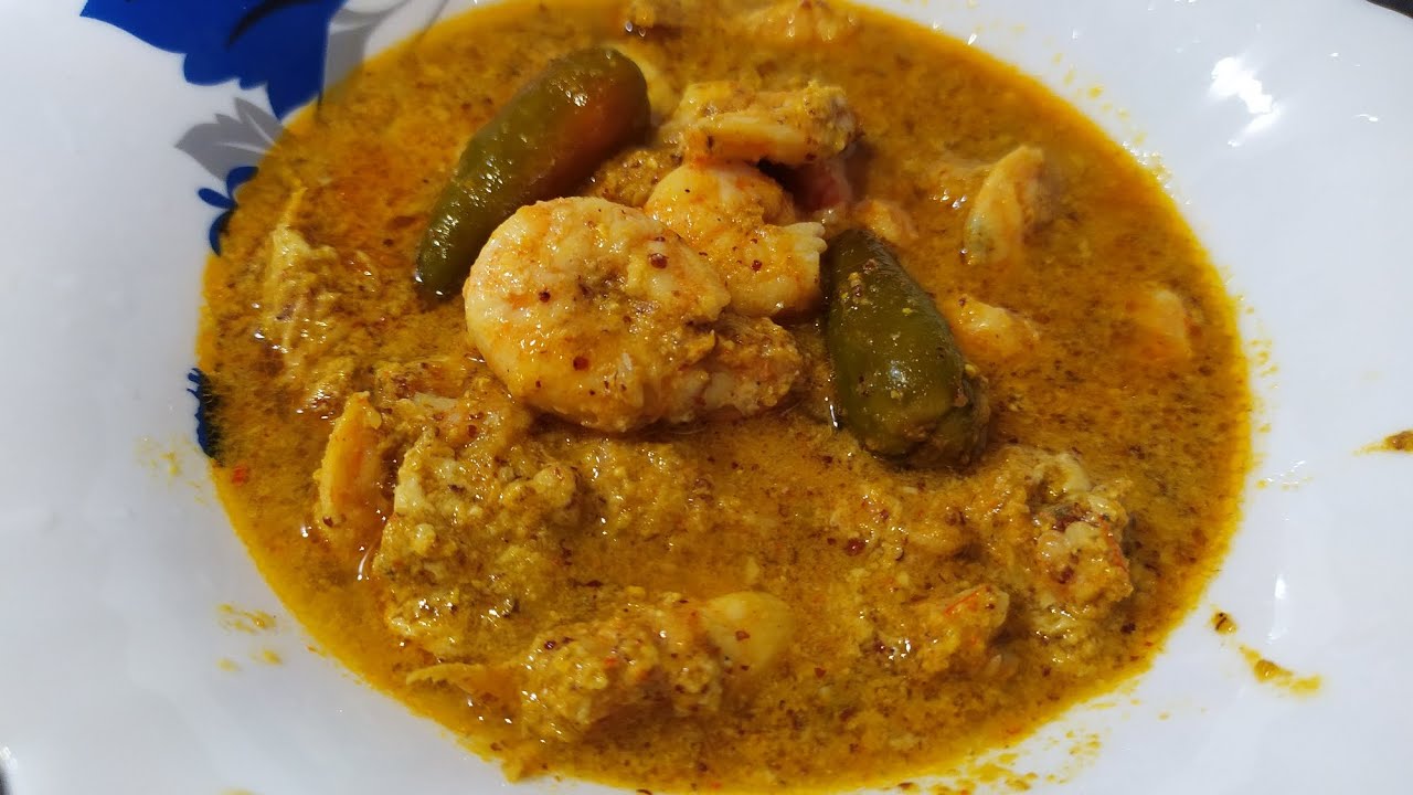 চিংড়ি ভাপা || Chingri bhapa/ Prawn recipe|| Bengali recipe by ...