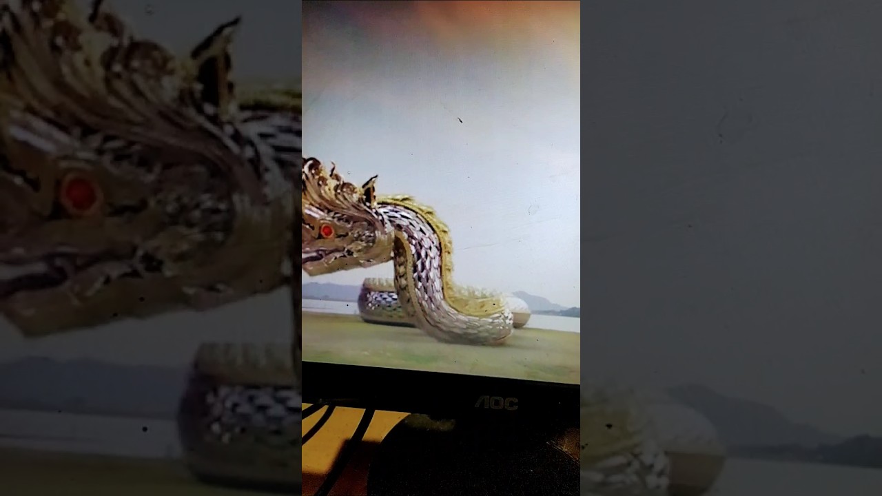 manee naka vs red naga - YouTube