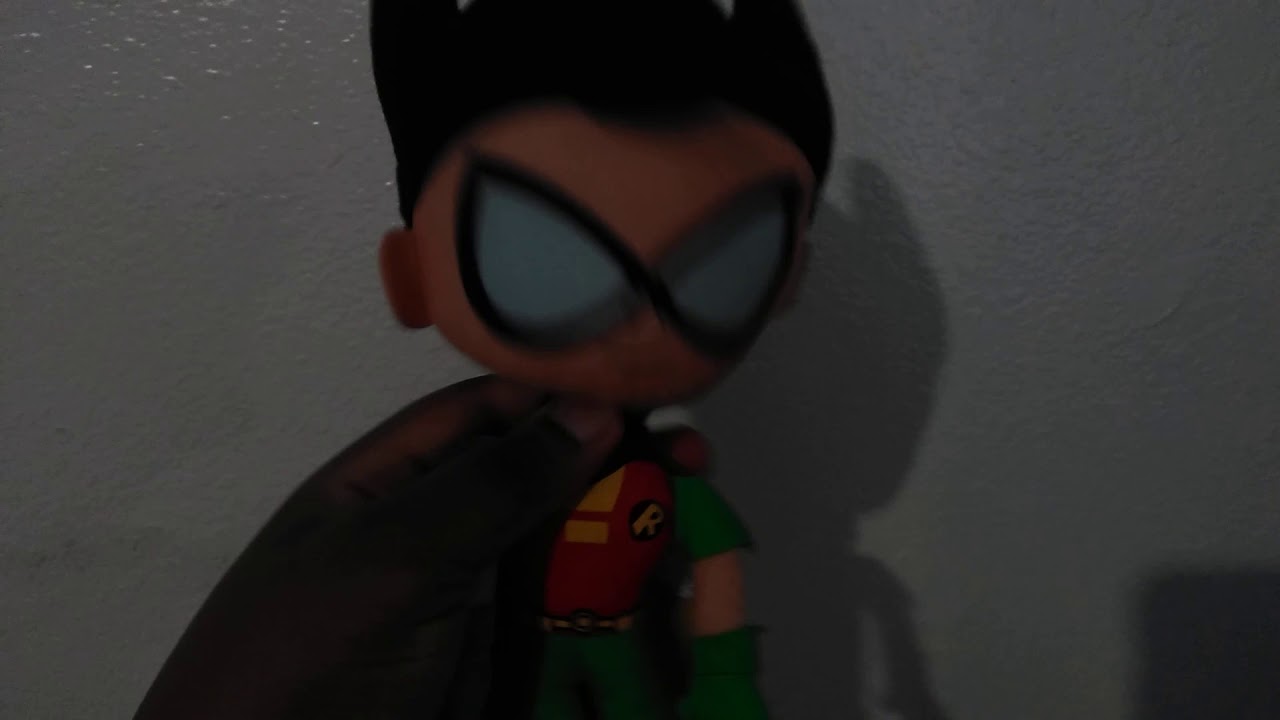 Robin sings crane kick - YouTube