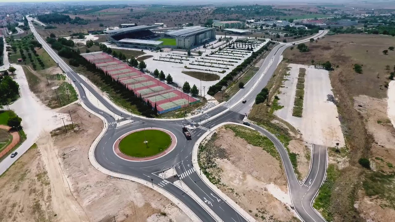 Νέα έργα της Περιφέρειας Θεσσαλίας στη Λάρισα - YouTube