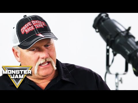 Grave Digger Driver, Dennis Anderson, on MAVTV! | Monster Jam