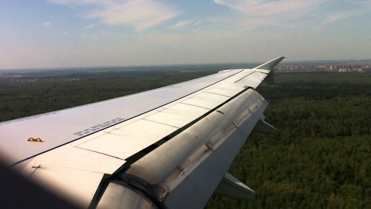Approach and landing at UUDD, runway 14R,Airbus 320 Aegean Airlines ...