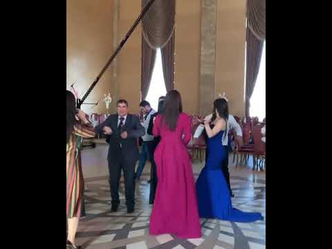 Vefa Şerifova Mehşur Mügennin Toyunda 2019