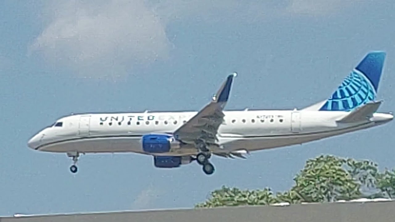 Embraer 175 N772YX coming from Embraer factory to Manaus on ferry ...