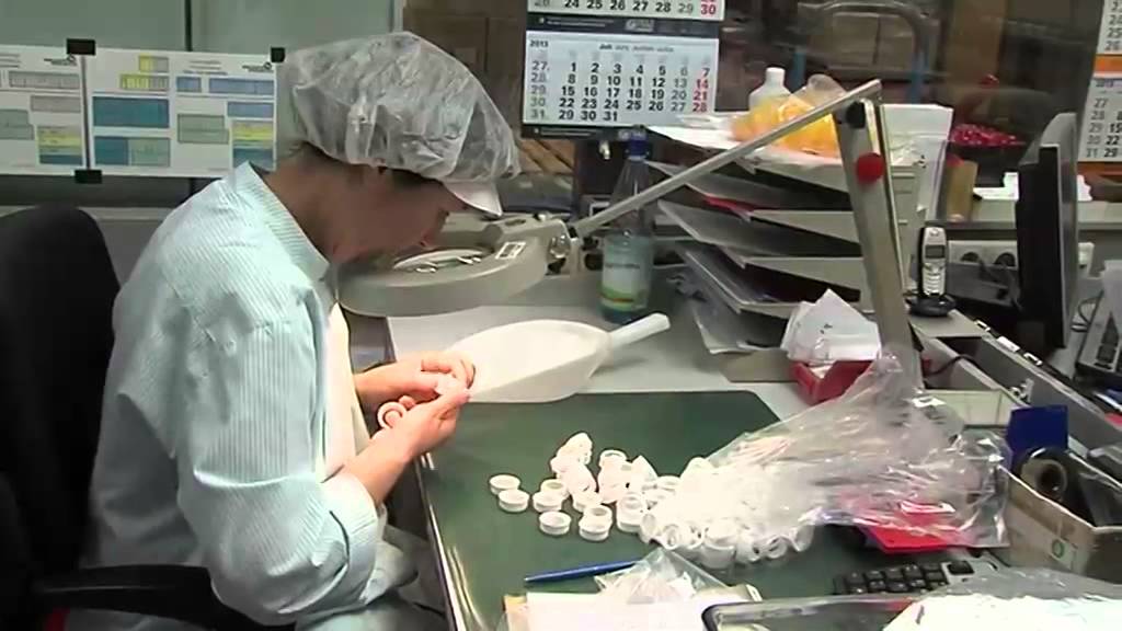IHK Verfahrensmechaniker - Zeller Plastik - Zeller Engineering - YouTube