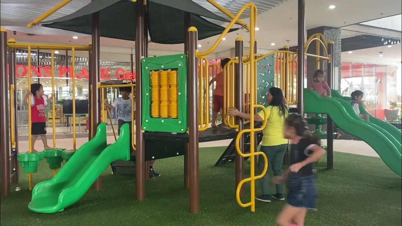 Robinson’s children playground - YouTube